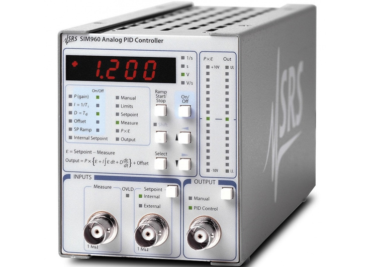 100 kHz analogový PID kontrolér Stanford Research Systems SIM960 | TR instruments spol. s r.o.